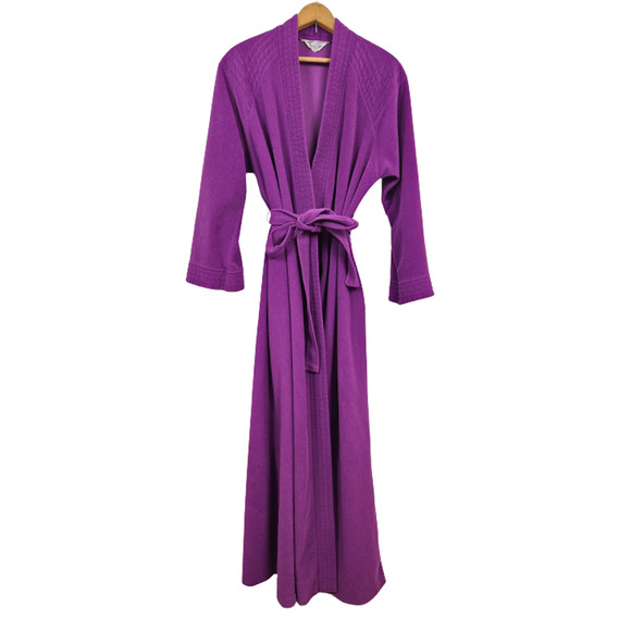 Vanity Fair | Intimates & Sleepwear | Vanity Fair 8s Robe M | Poshmark